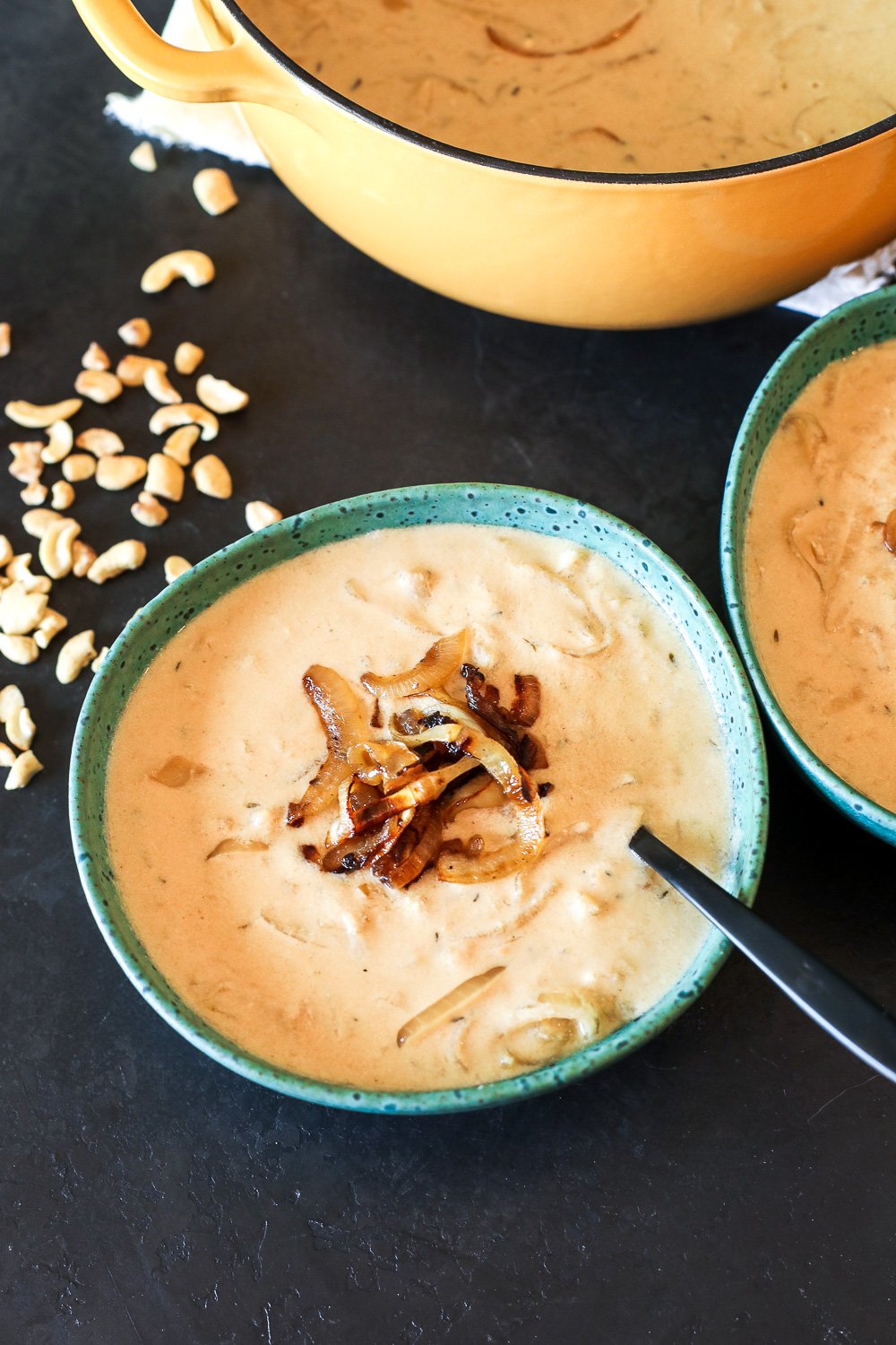 This Creamy French Onion Soup is dairy free, paleo and a perfect ... This Creamy French Onion Soup is dairy free, paleo and a perfect ...